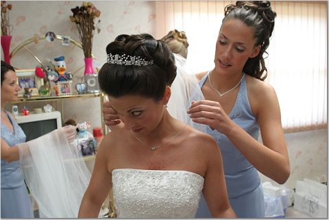 Brides Helping Brides ™ - Thomas Knoell Designs | LIWeddings