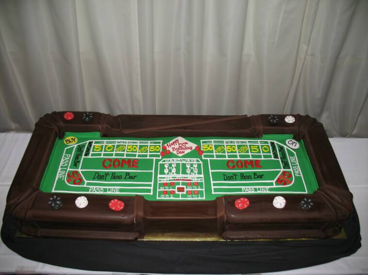 Craps Table Cake