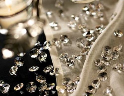 Brides Helping Brides ™ - Diamond Table Confetti | LIWeddings